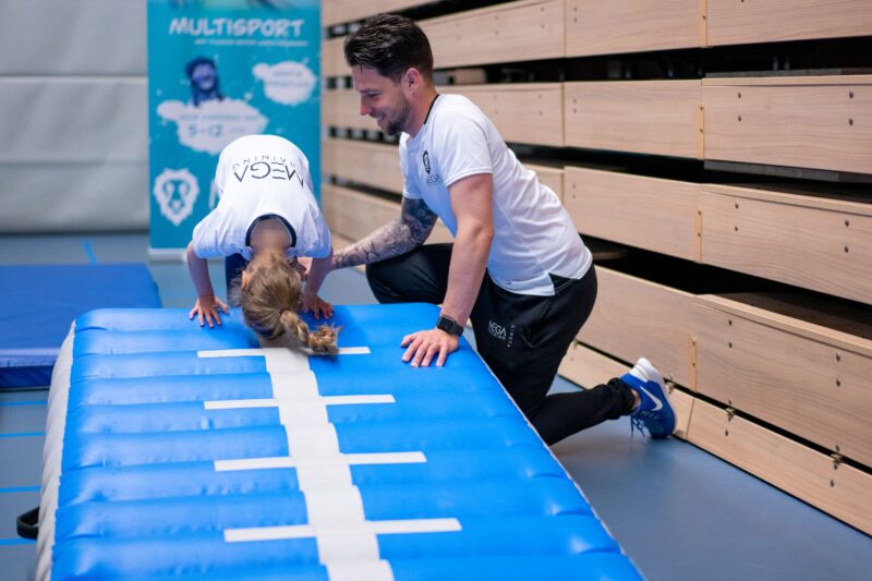 Waarom voetballen goed is voor kinderen - Mega Training